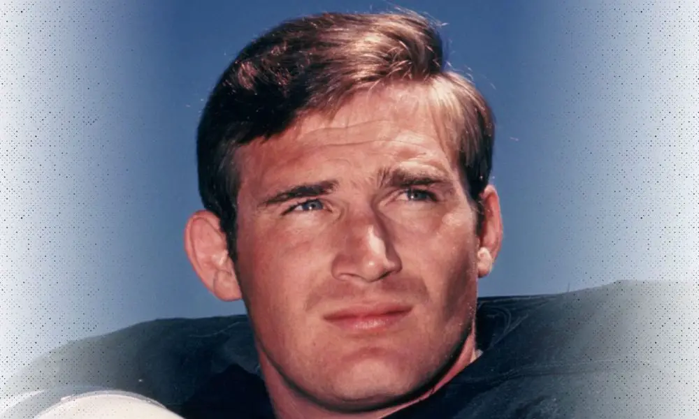 St. Marys Great, Former Pro Bowler with Raiders Conners Passes Away ...